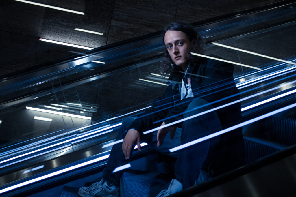 OUT NOW: Rapper D.A.R.I.O. bringt mit Single “Kuck in die Welt raus ...